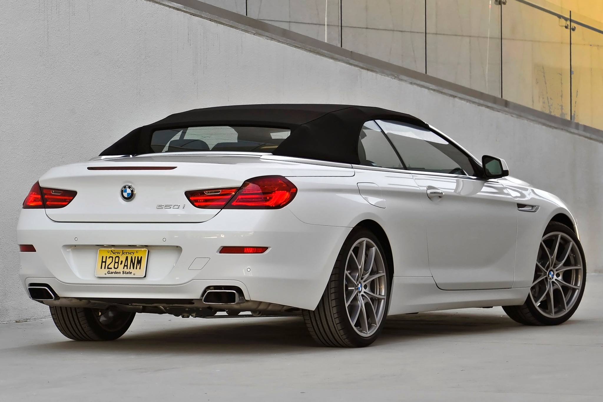 2015 BMW 6-Series 640i Coupe VIN Number Search - AutoDetective